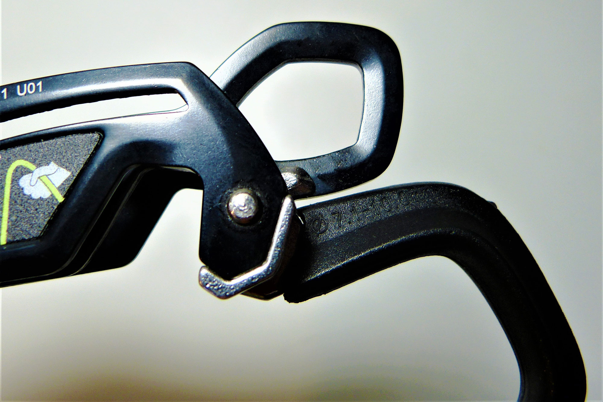 Das Sicherungsgerät Edelrid Giga Jul im Test | Bergzeit Magazin