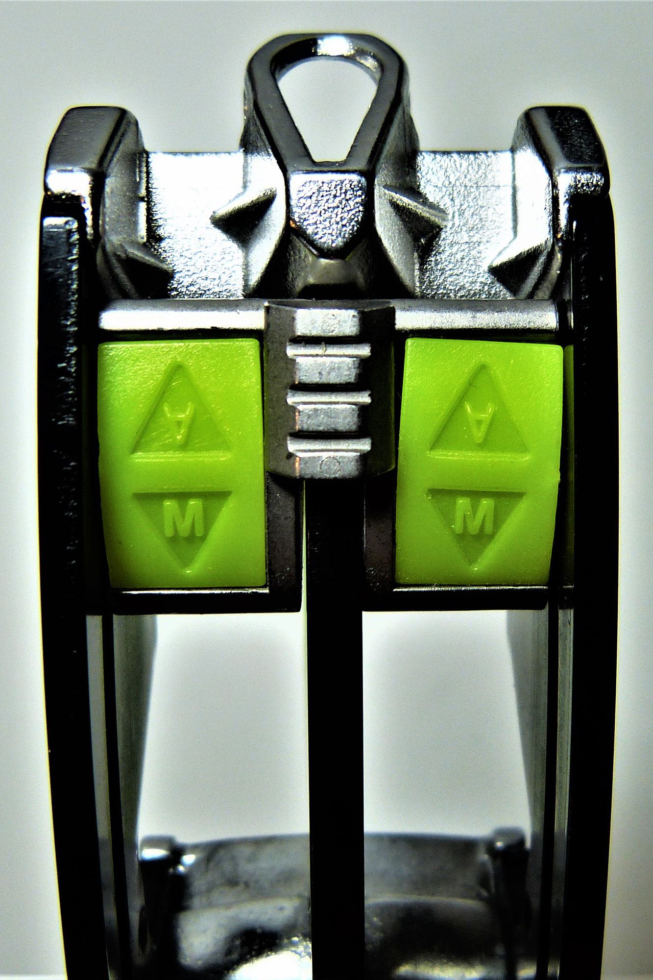 Das Sicherungsgerät Edelrid Giga Jul im Test | Bergzeit Magazin